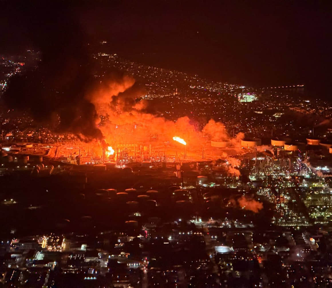 Reportan incendio en refinería Chevron en El Segundo, California ...